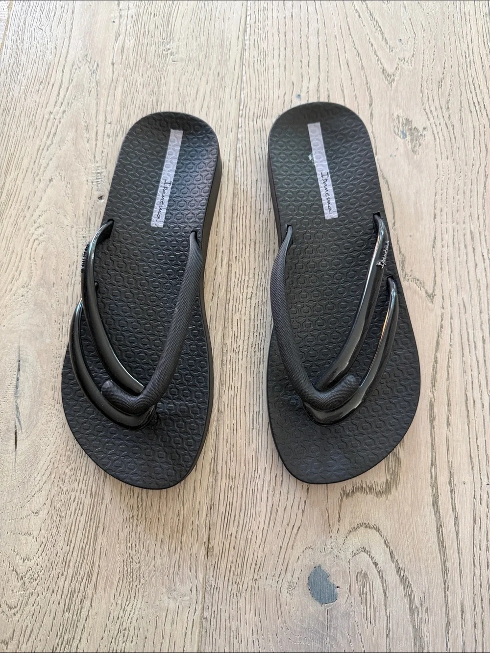 Ipanema | Shoes | Ipanema Black Womens Flip Flops | Poshmark